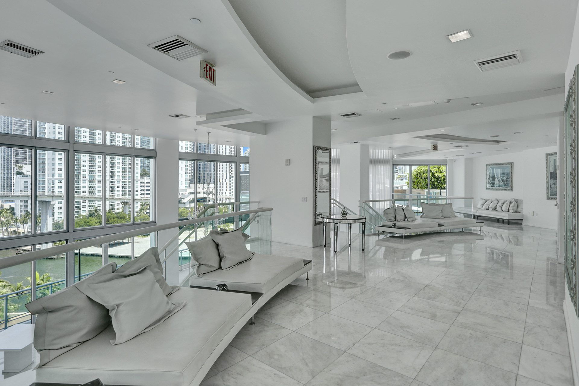 TOP BRICKELL REAL ESTATE AGENT | Wind By NEO