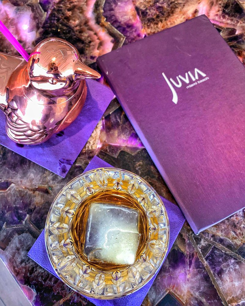 MIAMI'S AMAZING HIGH RISE LOUNGE BARS | ROOFTOP BARS