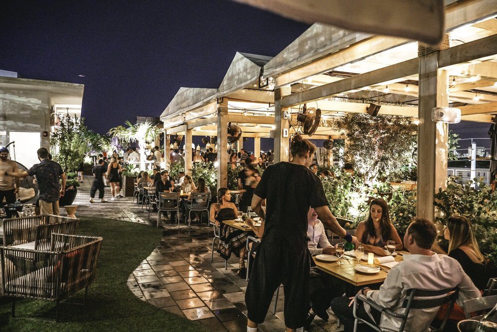 MIAMI'S AMAZING HIGH RISE LOUNGE BARS | ROOFTOP BARS